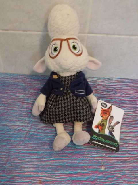 THE DISNEY STORE Zootopia Zootropolis Sheep Assistant Mayor Bellwether ...