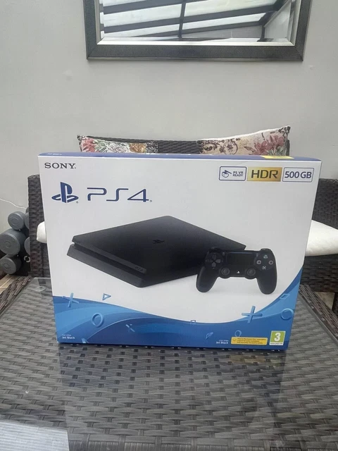 SONY PLAYSTATION 4 Slim 500 Go console d'accueil - Noir (PS4) NEUF ... SONY PLAYSTATION 4 Slim 500 Go console d'accueil - Noir (PS4) NEUF ...