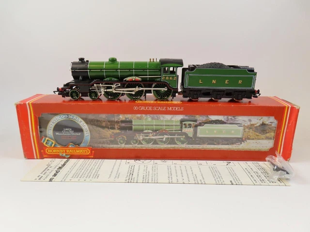 HORNBY RAILWAYS R.053 LNER Class B17 Loco 'Manchester United', OO, 99% ...