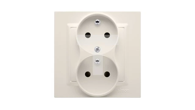 SIMON 10 DOUBLE socket with/with phase invariance function 16A 250V ...