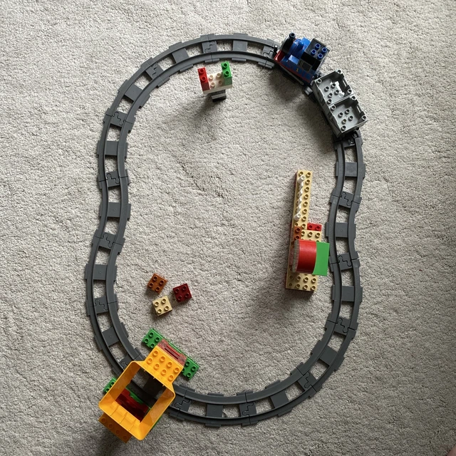 LEGO DUPLO THOMAS and Friends 5554 Load-and-Carry Train Set £11.00 ...