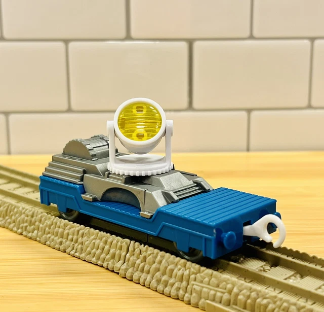 THOMAS & FRIENDS Trackmaster Tomy SODOR SPOT LIGHT - 2009 £7.89 ...