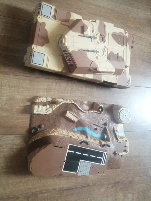 VINTAGE MICRO MACHINES Military Battle Tank Playset 1993 spare base ...