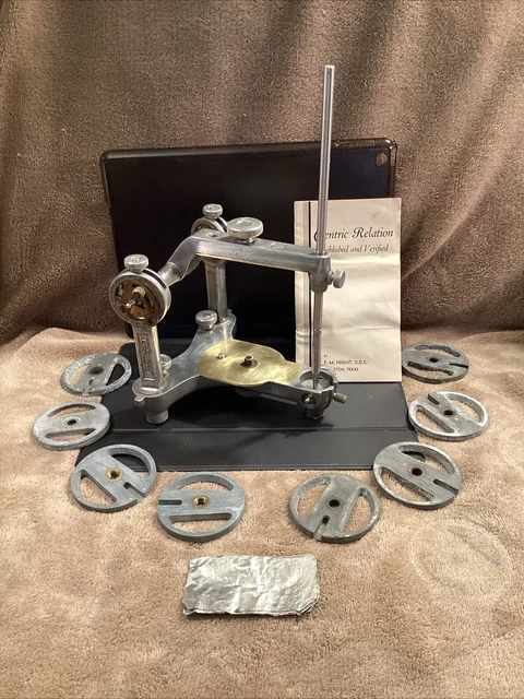 VINTAGE HANAU ADJUSTABLE Dental Articulator W/ 8 Model Mounting Plates ...