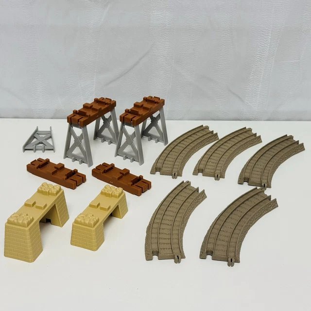 THOMAS & FRIENDS TOMY/ TRACKMASTER CROSS SWITCH & STACK TRACK PACK ...