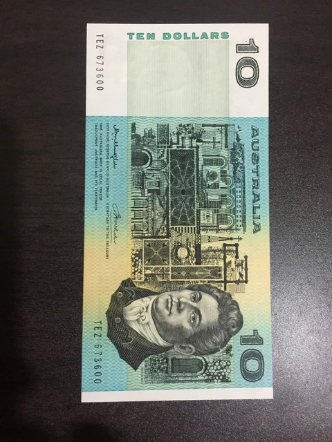 AUSTRALIAN $10 BANK note Knight wheeler goth c TEZ673600 R306a 1976 UNC ...