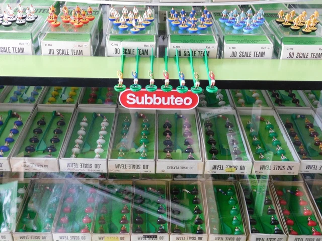 70S VINTAGE SUBBUTEO - CLASSIC HEAVYWEIGHT GOALKEEPERS X 7 - NICE COND ...