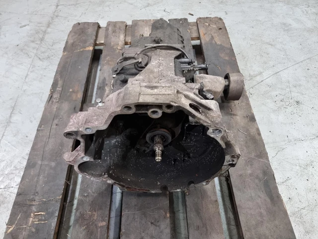 VOLKSWAGEN PASSAT MK4 B5.5 2.0L Petrol 5 Speed Manual Gearbox Code Ggf ...