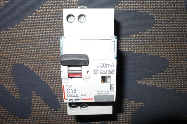 DISJONCTEUR DIFFERENTIEL 16A 30mA, TYPE F, Hpi, A, 16AMPERE 410753 ...