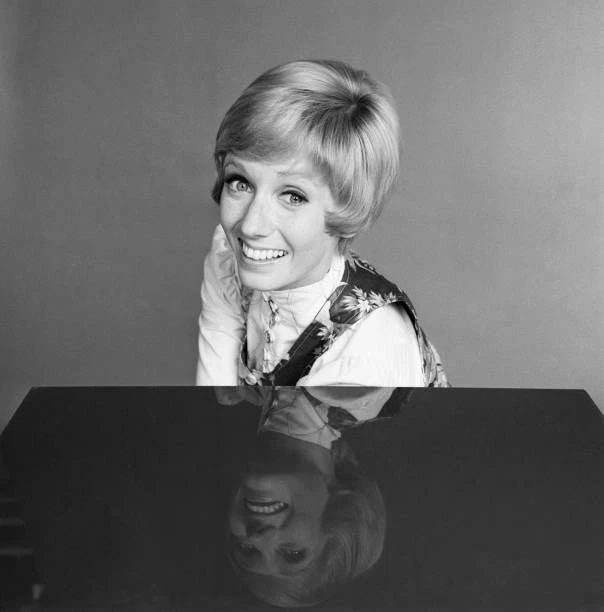 SANDY DUNCAN IN The Sandy Duncan Show 1972 Television Old Photo 7 $9.00 ...