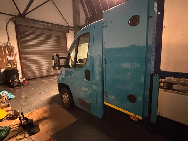 CITROEN RELAY TIPPER tool box great arb truck for a arborist / tree ...