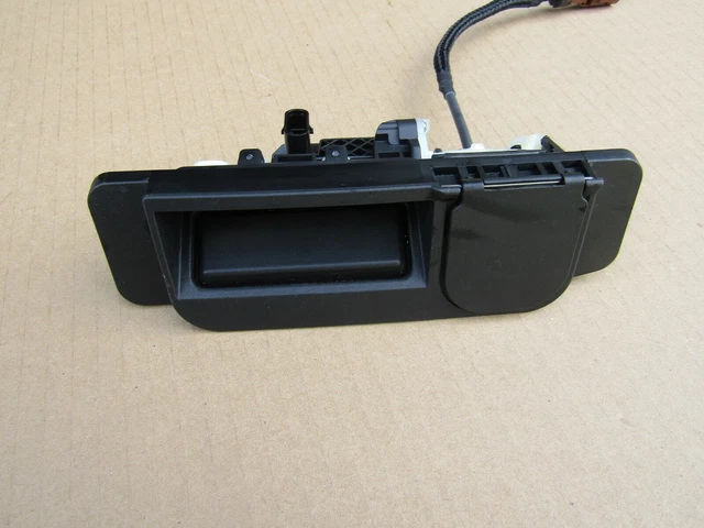 MERCEDES BENZ C63S AMG W205 2017 Sedan Rear Boot Handle + Camera ...