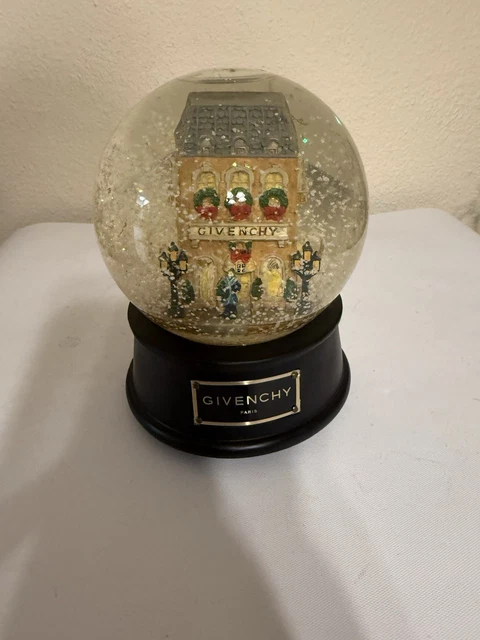 VINTAGE GIVENCHY PARIS Christmas Street Scene 1999 Limited Edition Snow ...