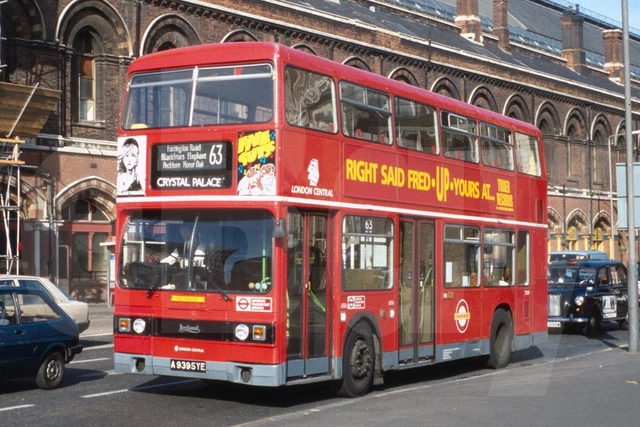 BUS PHOTO - London Central Buses T939 A939SYE Leyland Titan at St ...