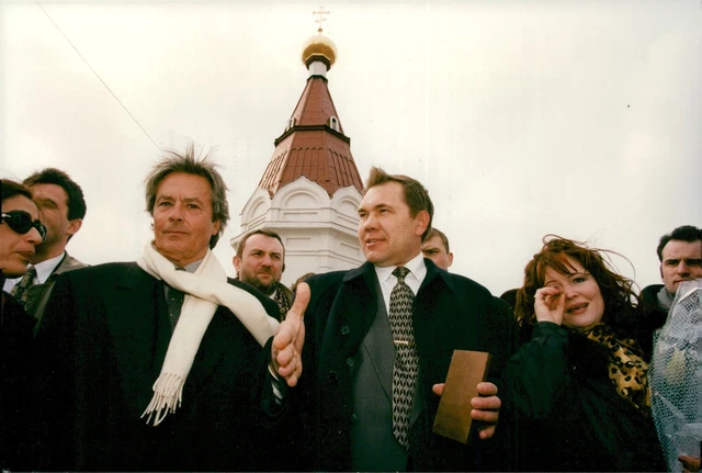 ACTOR ALAIN DELON greets his friend General Ale... - Vintage Photograph ...