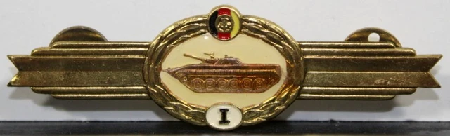 EAST GERMAN NVA DDR Motor Infantry BMP Class I Qualification Badge ...