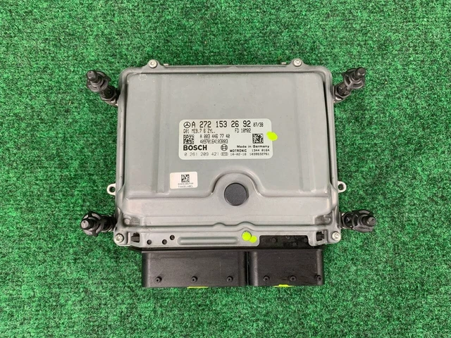2008-2012 MERCEDES C300 W204 Engine Control Module W/ Ignition ...