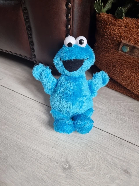 HASBRO SESAME STREET Small Cookie Monster 22cm Soft Plush Toy £6.50 ...