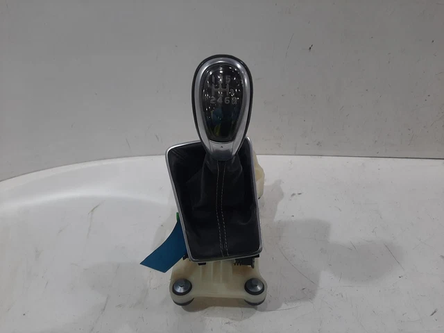 VOLVO V40 D3 R-DESIGN MK3 2012-2020 Manual Gear Stick Shifter OEM ...