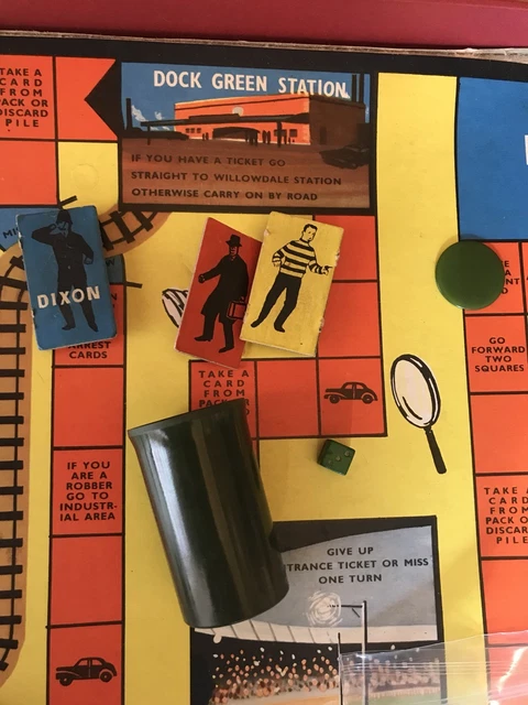 DIXON OF DOCK Green Vintage Board game Bell Toys 1950s Jack Warner Good ...