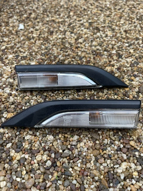 VW TRANSPORTER T6 Side Repeater Indicator Trims GENUINE £5.00 - PicClick UK