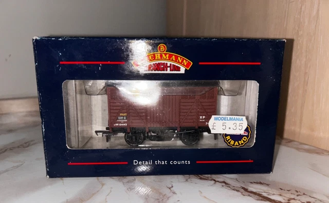 BACHMANN 37-750 12 Ton Fruit Van BR Brown £13.20 - PicClick UK