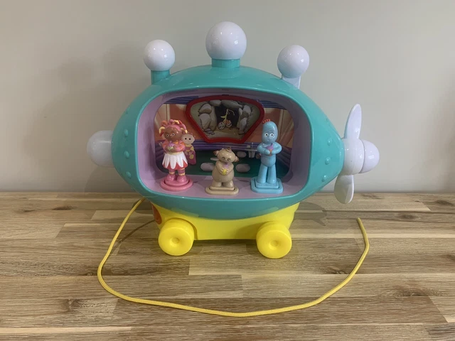 CBEEBIES IN THE Night Garden Pull Along Pinky Ponk Light Sound ...