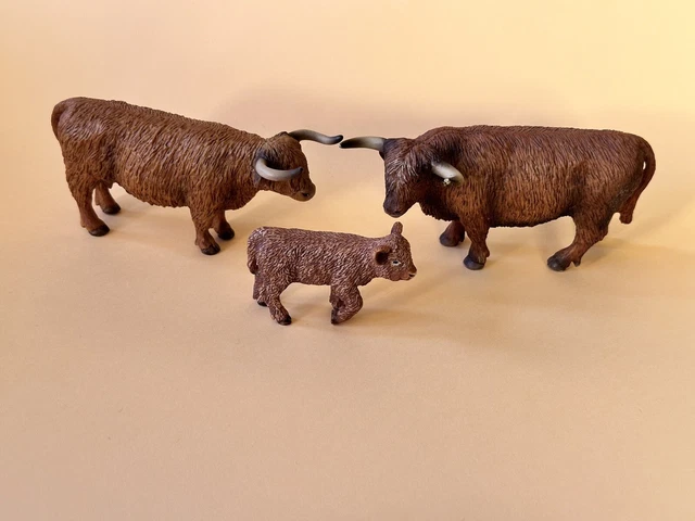 SCHLEICH SCOTTISH HIGHLAND Cattle Family : Cow Bull Calf £45.00 ...