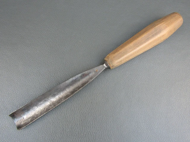 VINTAGE CARVING GOUGE no 8 chisel 7/8" old tool by S J Addis $26.47 ...