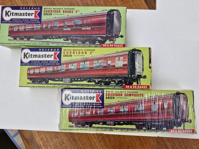 THREE UNMADE ROSEBUD Kitmaster BR (SR) green OO Gauge Mk1 coach kits £ ...