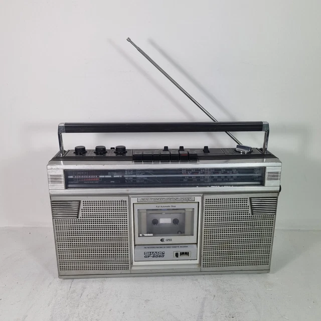 VINTAGE SHARP GF-6060E Portable Stereo Radio Tape Recorder Player ...