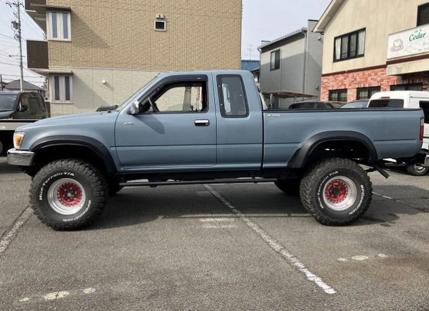 1990 TOYOTA HILUX V6 Extracab SR5 MK2 3VZ 3.0 Petrol LHD £18,995.00 ...