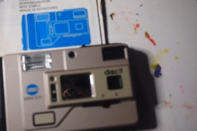 RARE VINTAGE MINOLTA disc-7 Disc Film Camera - Selfie Mirror - w/ Case ...