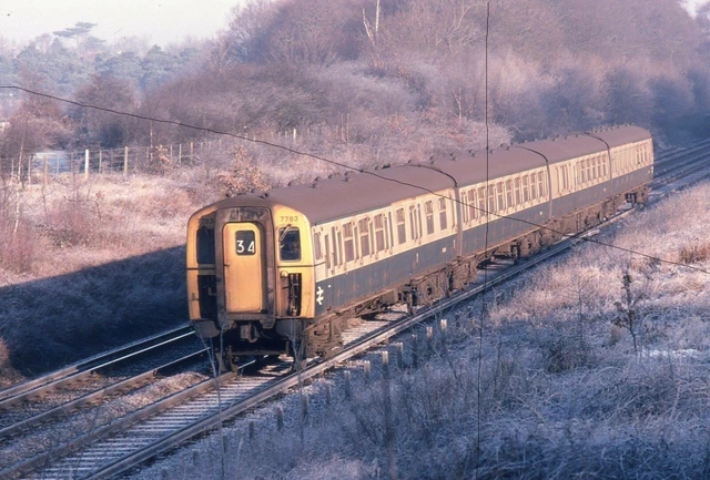 ELECTRIC TRAIN PHOTO Class 423 Photograph Railway Picture Slam Door Emu ...