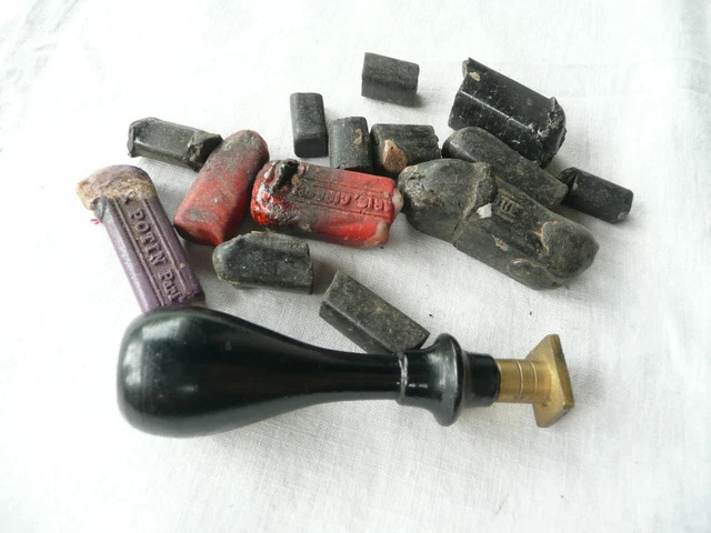 CACHET BOIS MARQUÉ GE avec plusieurs morceaux de cire à cacheter EUR 10 ...