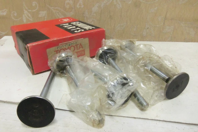 NOS GENUINE TOYOTA トヨタ Exhaust Valve Set Land Cruiser Fj25 Fj40 # 13715 ...