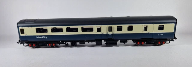 HORNBY OO GAUGE R4612 Br Intercity Mk2E Brake Open Standard Coach (With ...