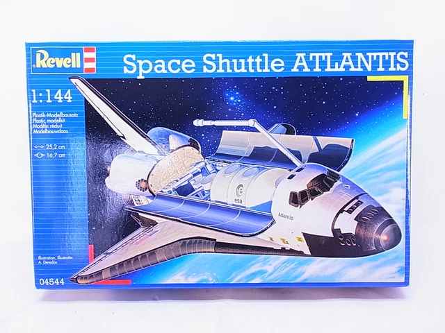 REVELL 04544 SPACE Shuttle ATLANTIS Starship Kit 1:144 NEW in Original ...