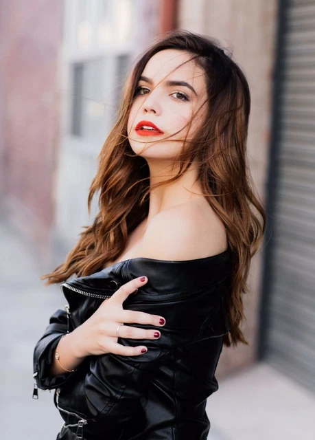 STUNNING PHOTOS OF Bailee Madison - Photo Prints. Size: A4 - X3 £21.00 ...