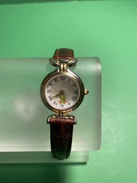 VINTAGE TWEETY BIRD Watch Warner Bros Studio Store By Fossil. (jb) £21. ...