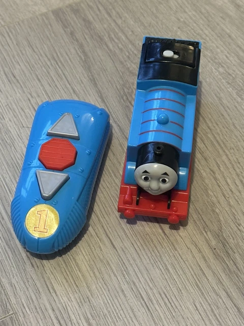 THOMAS AND FRIENDS Trackmaster Remote Control Thomas - Rare £16.99 ...