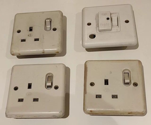 RARE VINTAGE MK Sockets and 13Amp connection unit with Flex Outlet £11. ...