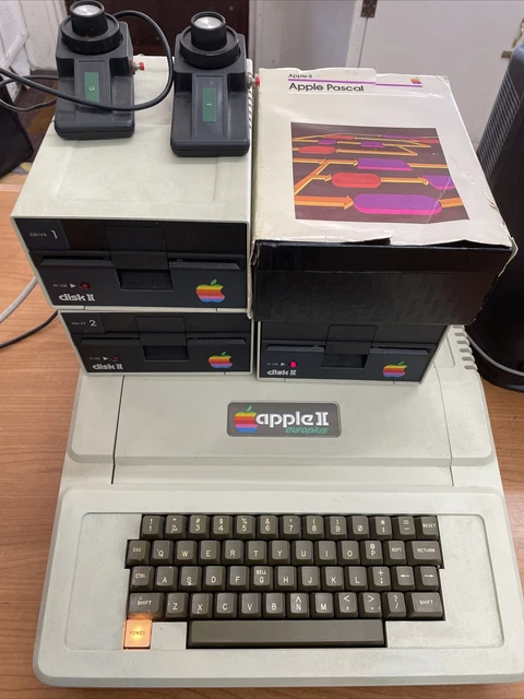 VINTAGE APPLE II Plus Euro Computer System with 3 Drives and Pascal ...