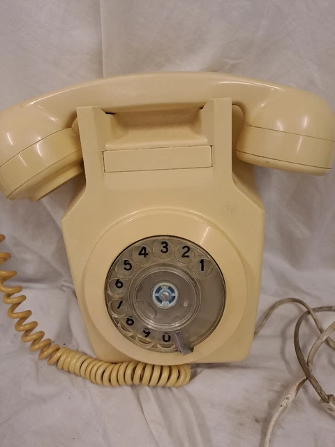 VINTAGE CREAM RETRO Wall-mounted Rotary Dial Telephone rare phone 8741D ...