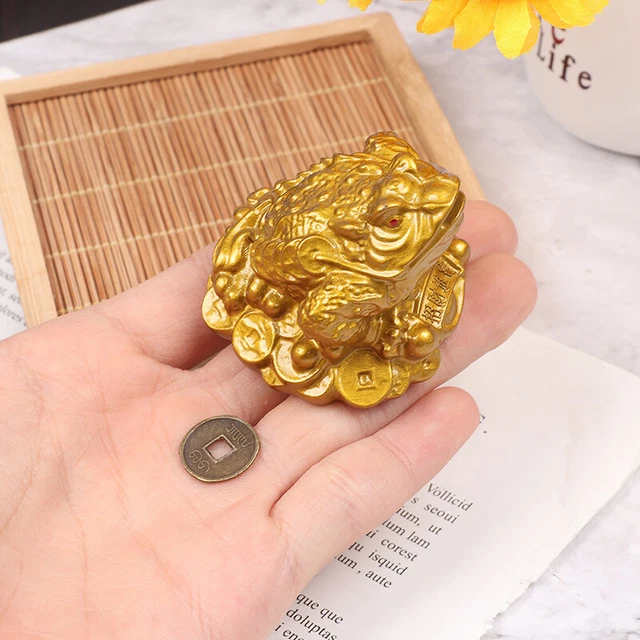 WEALTH GOLDEN FROG Toad Coin Chinese Fortune Frog Feng Shui Toad Lucky ...