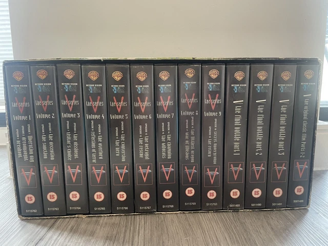 EXTREMELY RARE V THE SERIES Complete Boxset VHS EUR 38,34 - PicClick IT
