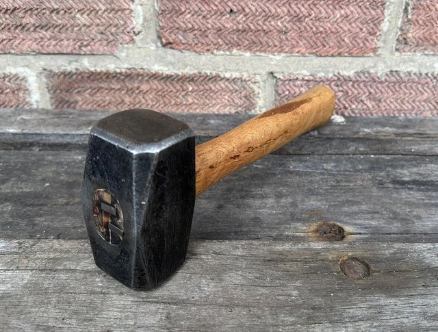 VINTAGE 2.5LB CLUB Hammer Lump Hammer Mallet Blacksmiths Builders Old ...