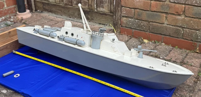 RADIO CONTROLLED AMERICAN Patrol Torpedo Boat PT 109 with a Taycol ...
