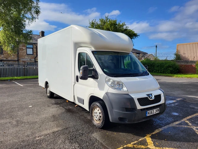PEUGEOT BOXER LOW Loader Luton Van, FSH only 19800 miles, £12,000+VAT £ ...