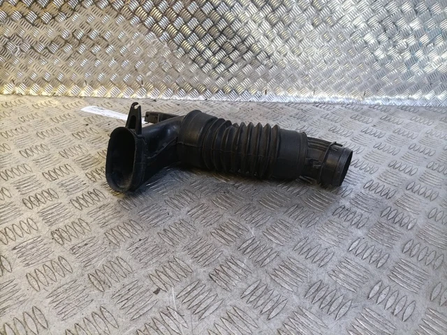 FORD FIESTA MK6 2002-2008 Air Intake Pipe Filter To Front Panel 2S61 ...